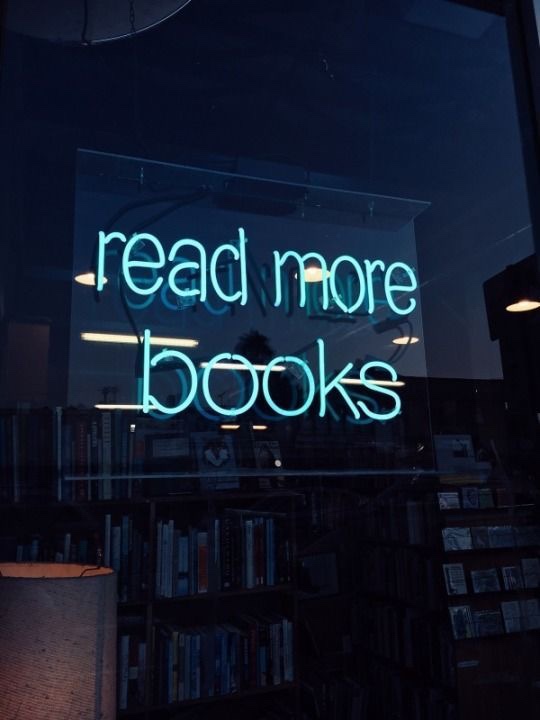 Romy Reads : 10 Non Fiction Winners – Romy Clementine